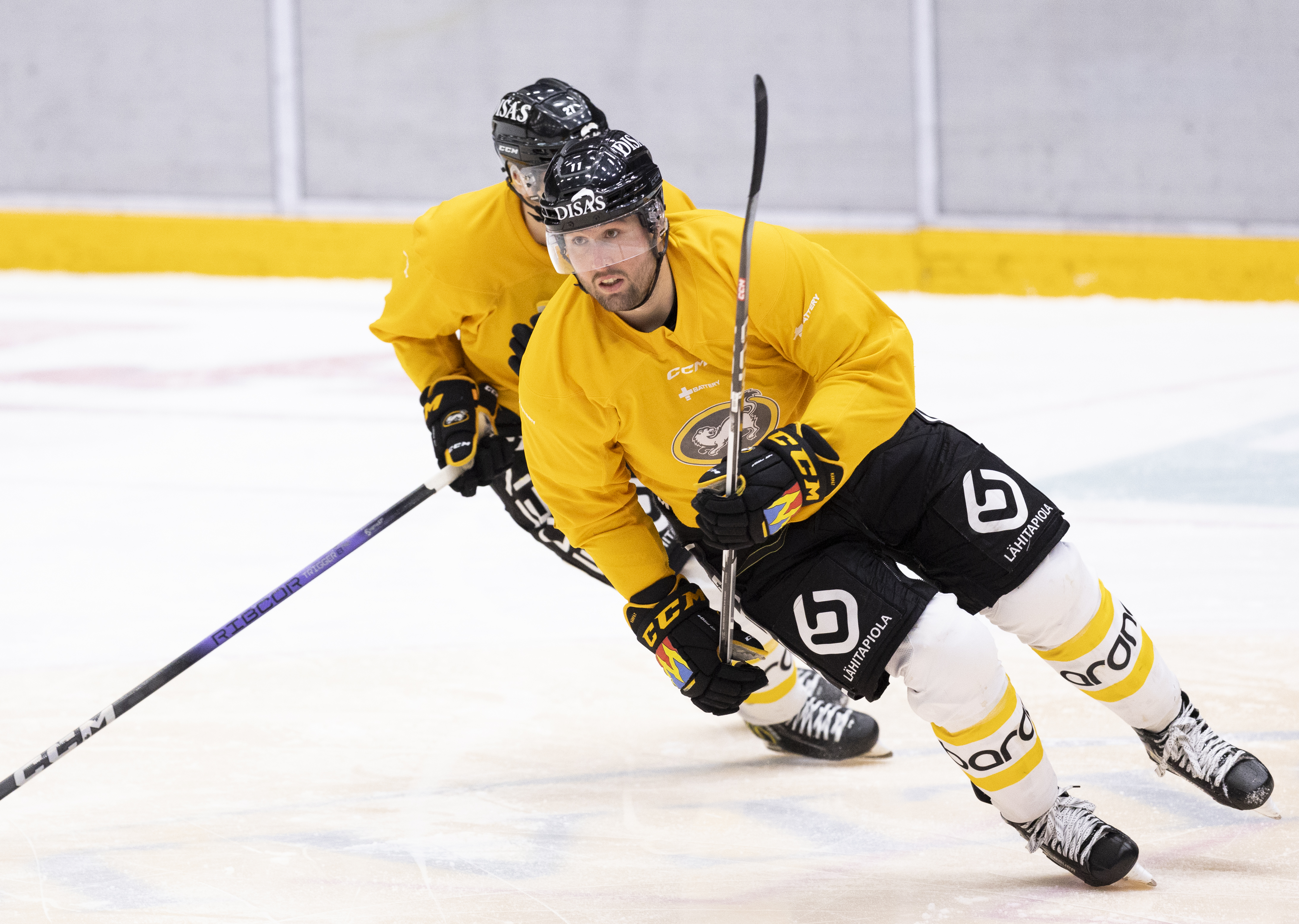 Nick Ritchie kertoo treenanneensa ekstraa pelikieltonsa aikana – Ville ...