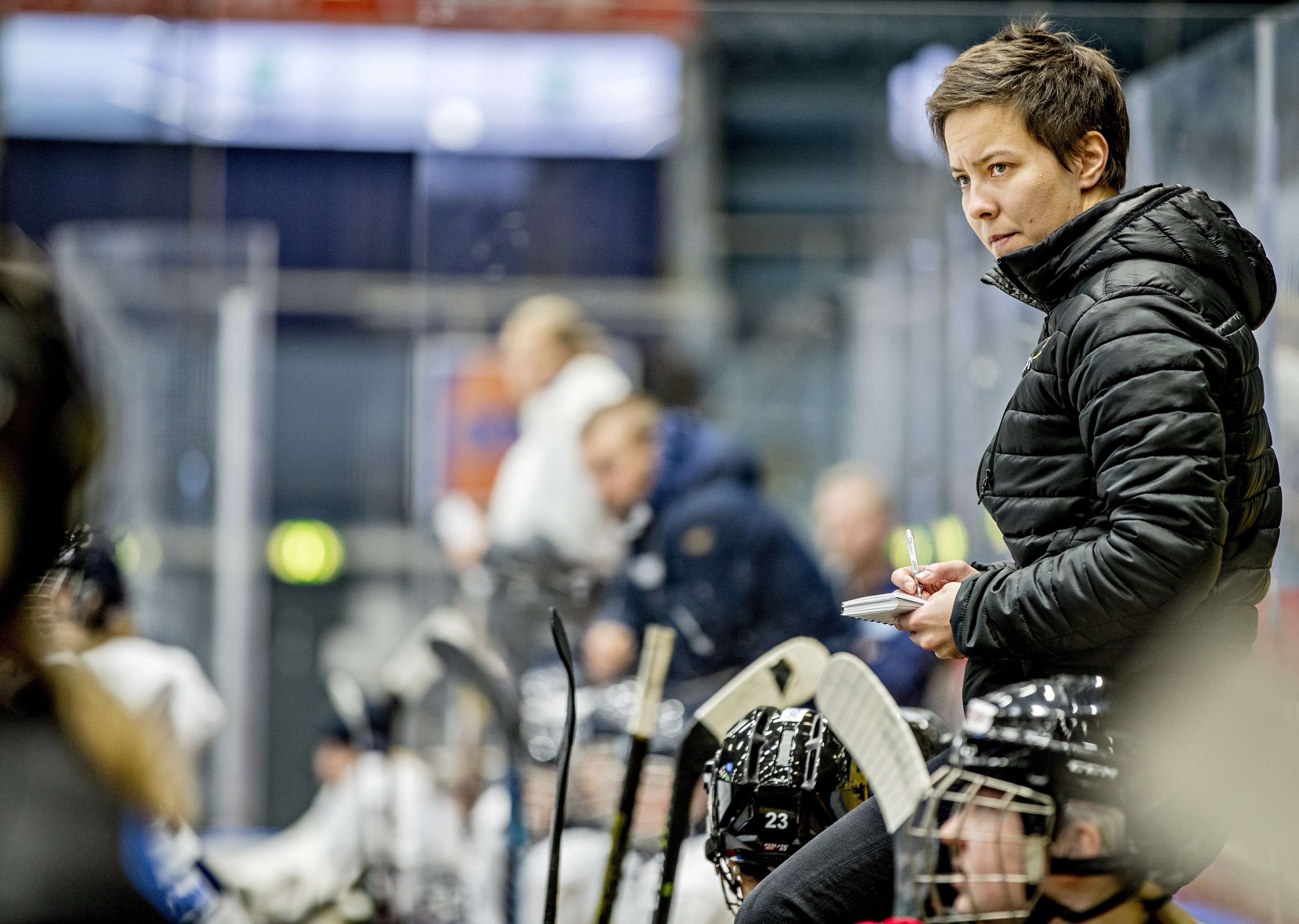 Menestyjän muotokuva – Naisleijonien luotsiksi tähtäävä Mira Kuisma on ...