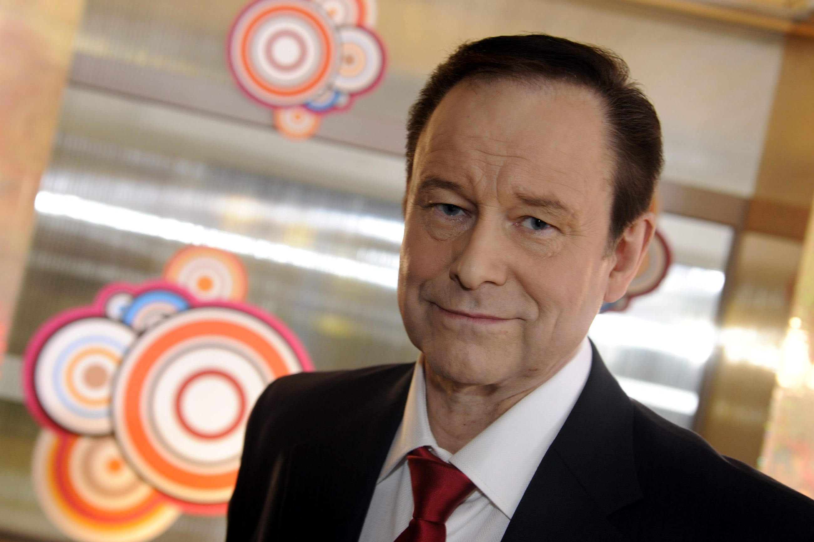 IL: Suuri suomalainen ääni on vaiennut – laulaja Tapani Kansa kuoli 76 ...