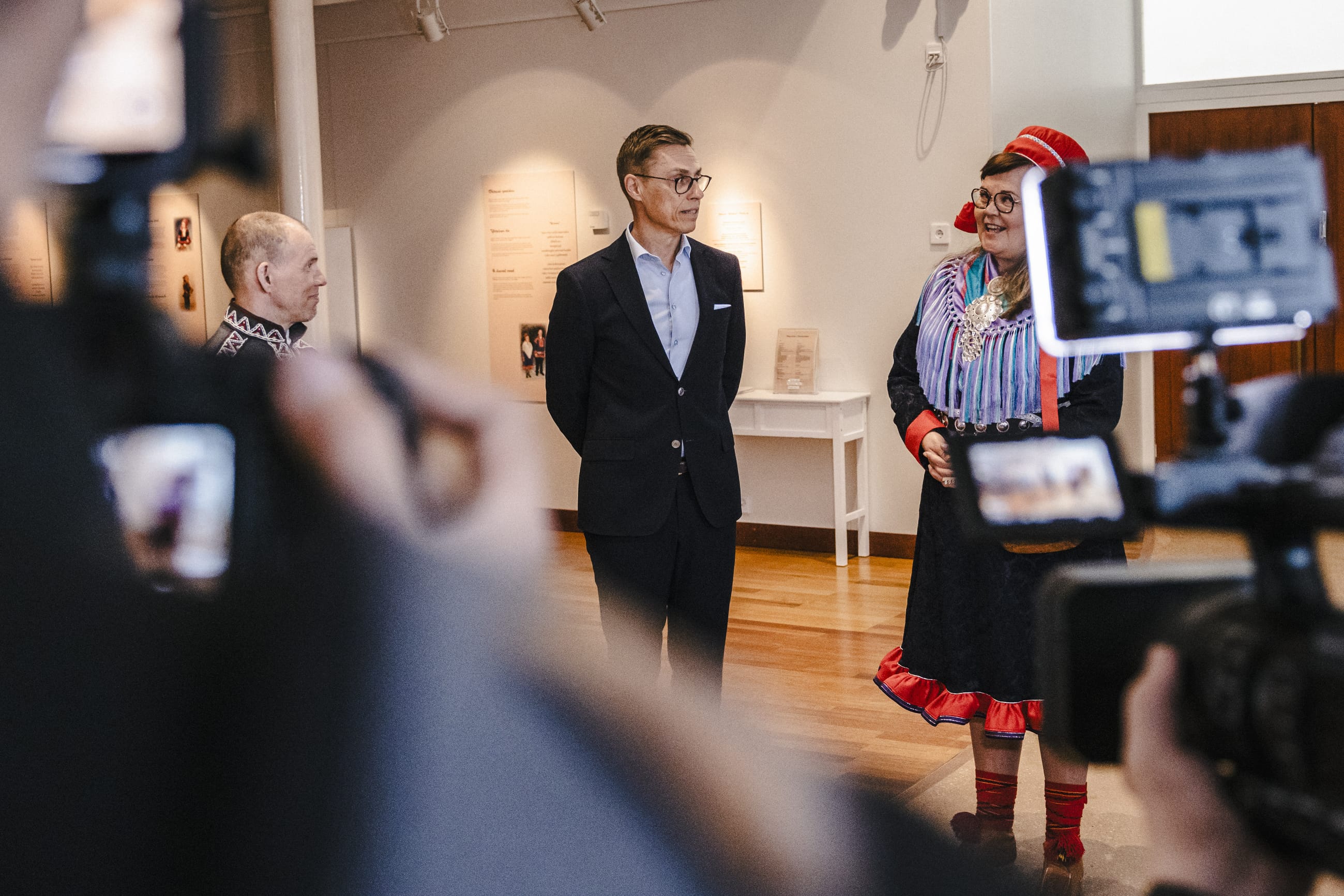 Mitä haluaisit kysyä Rovaniemellä vierailevalta presidentti Stubbilta ...