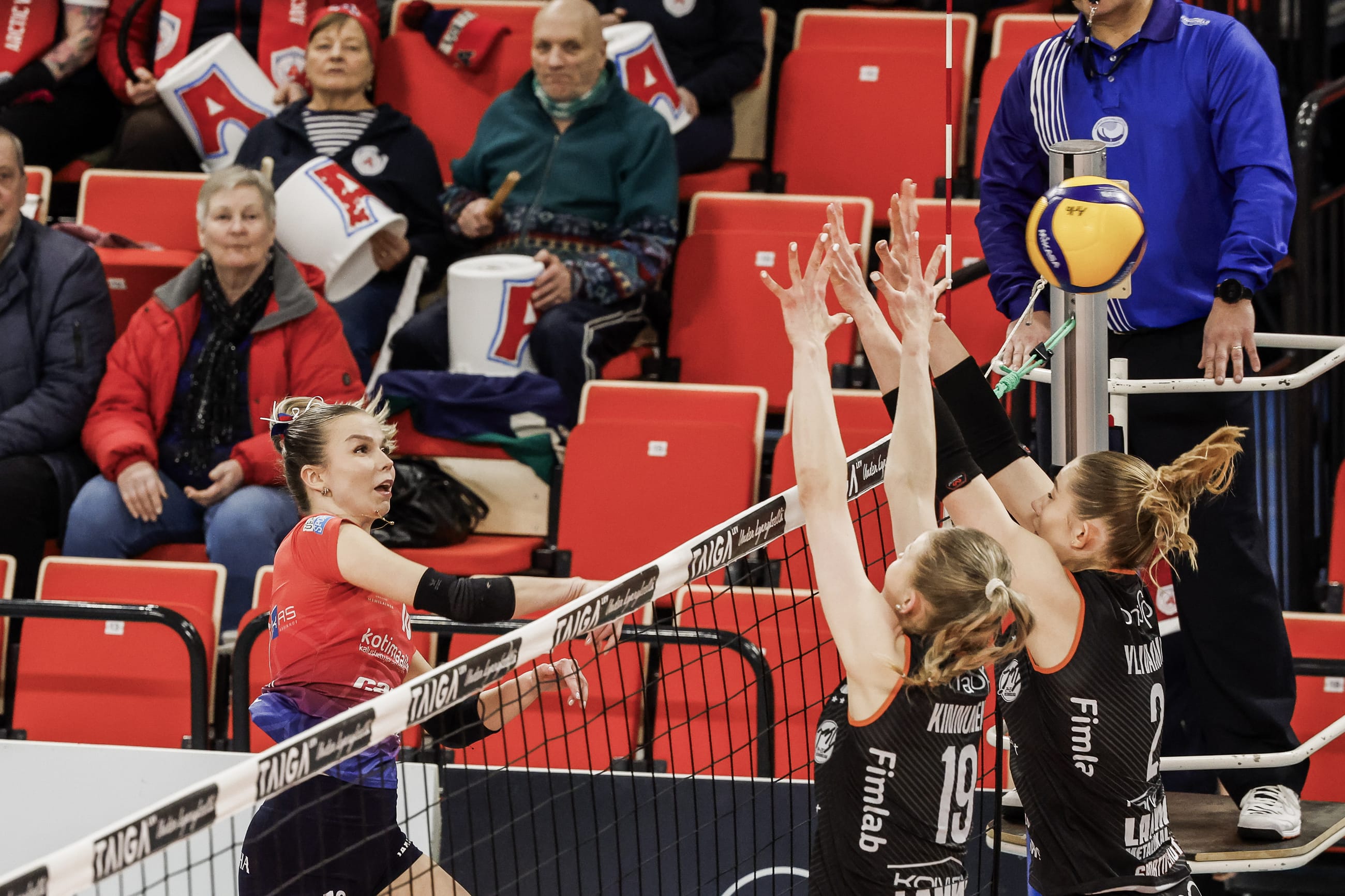 Arctic Volley piti viidennessä erässä hermot kurissa ja kellisti ...