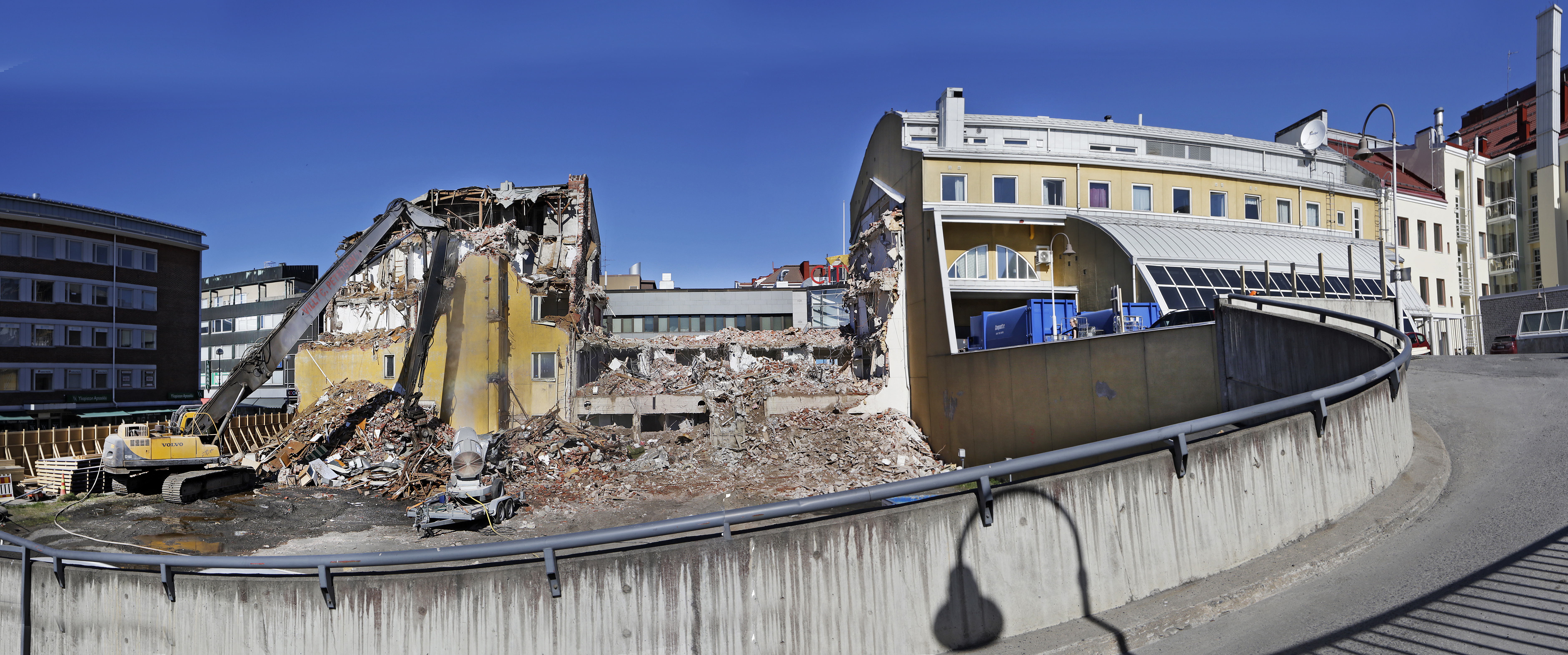 Vanhat kuvat: Oulun legendaariset purkutyöt – Muistatko Teatrian ...