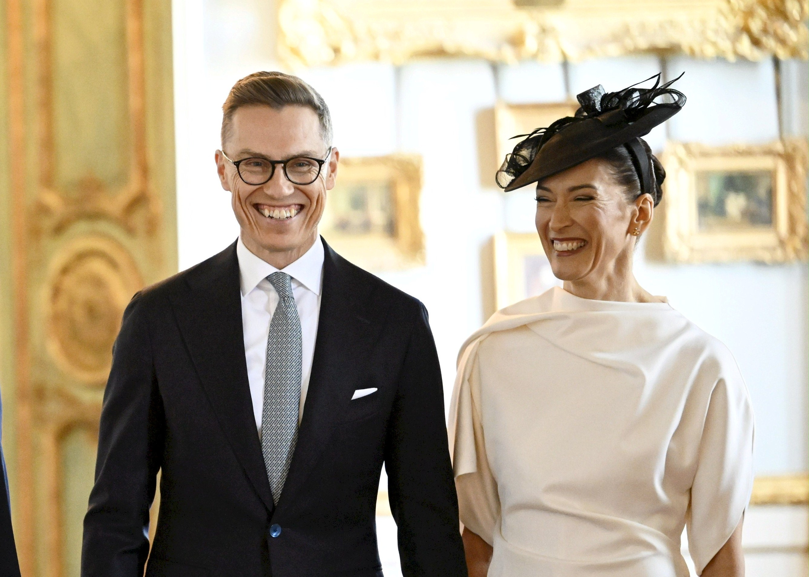 Presidenttipari matkasi ensimmäiselle presidenttitason vierailulle ...