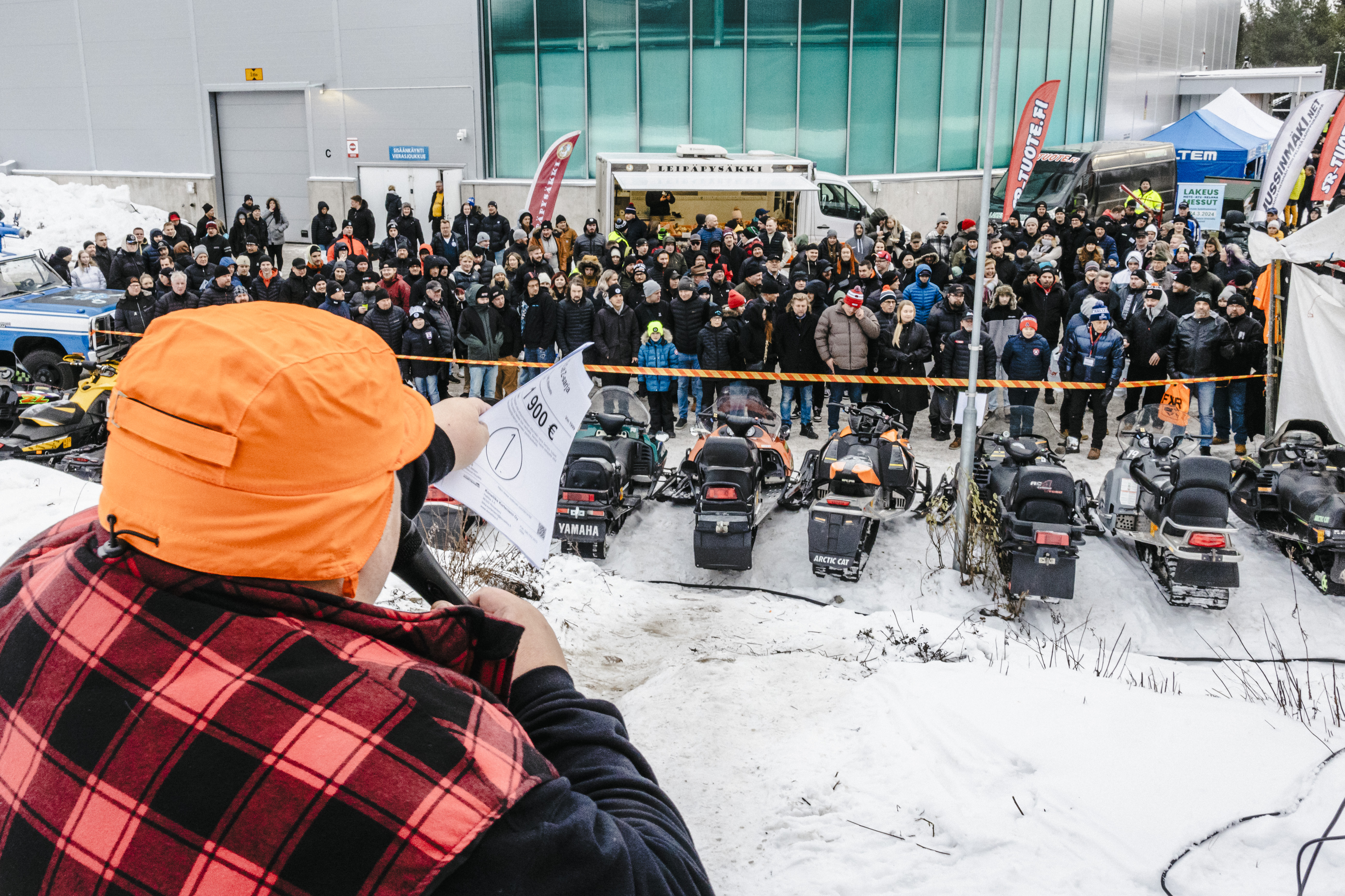 Kelekkamessut veti runsain joukoin väkeä Lappi-areenalle Rovaniemellä ...
