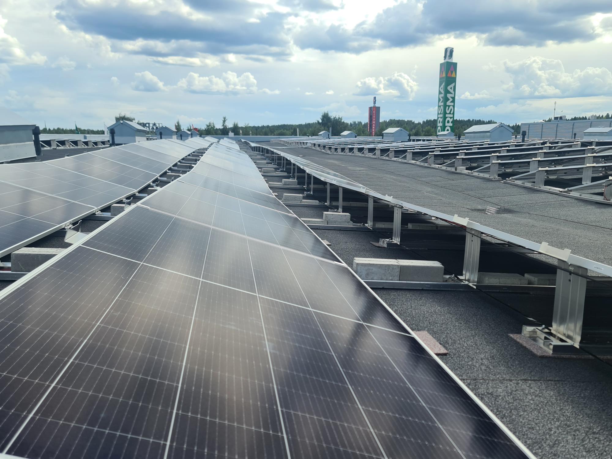 Prisman aurinkovoimala käyttöön – Koillismaan Osuuskauppa odottaa ...