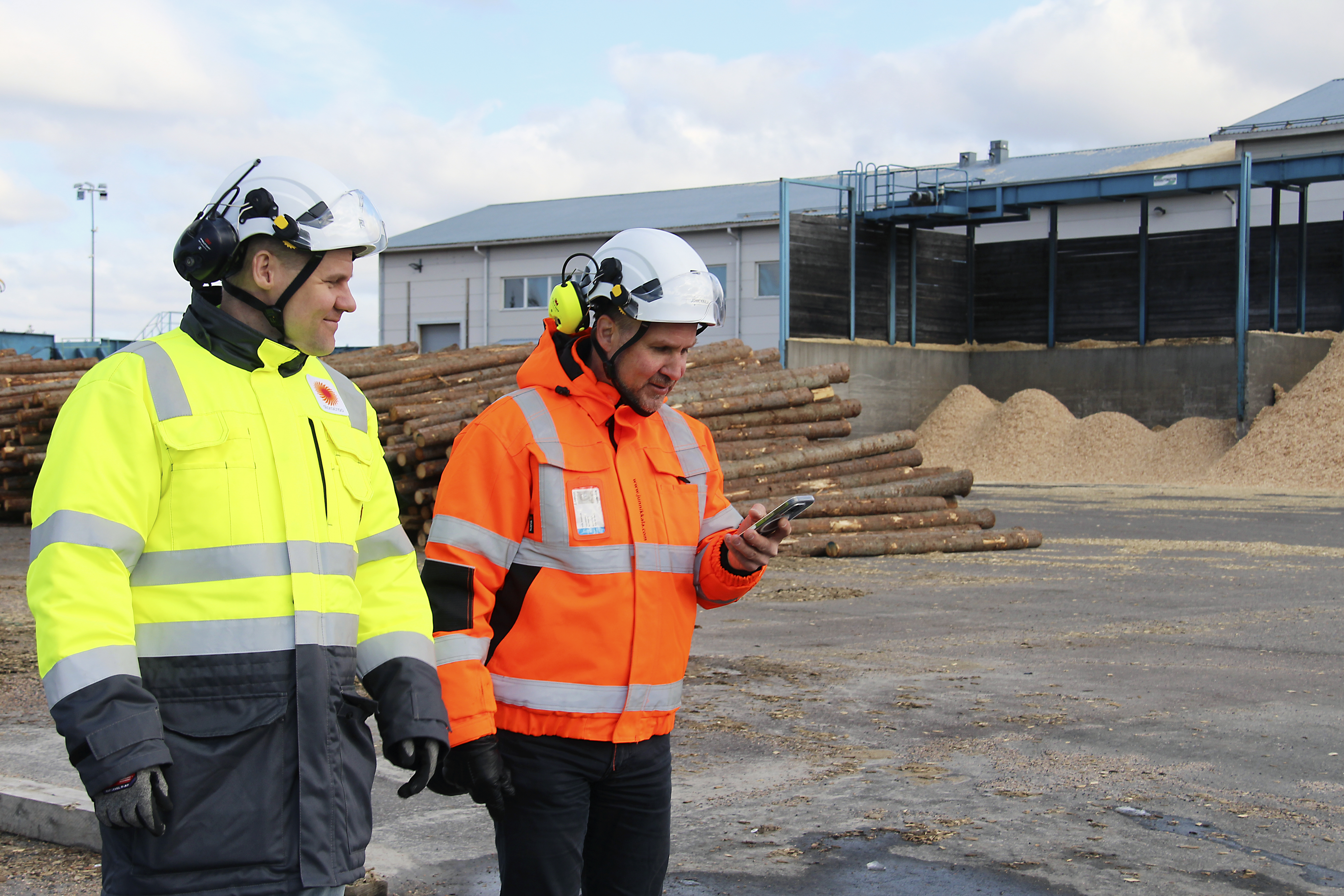 Oulaisten sahalla on oma tärkeä roolinsa – Stora Enson arvot ohjaavat ...