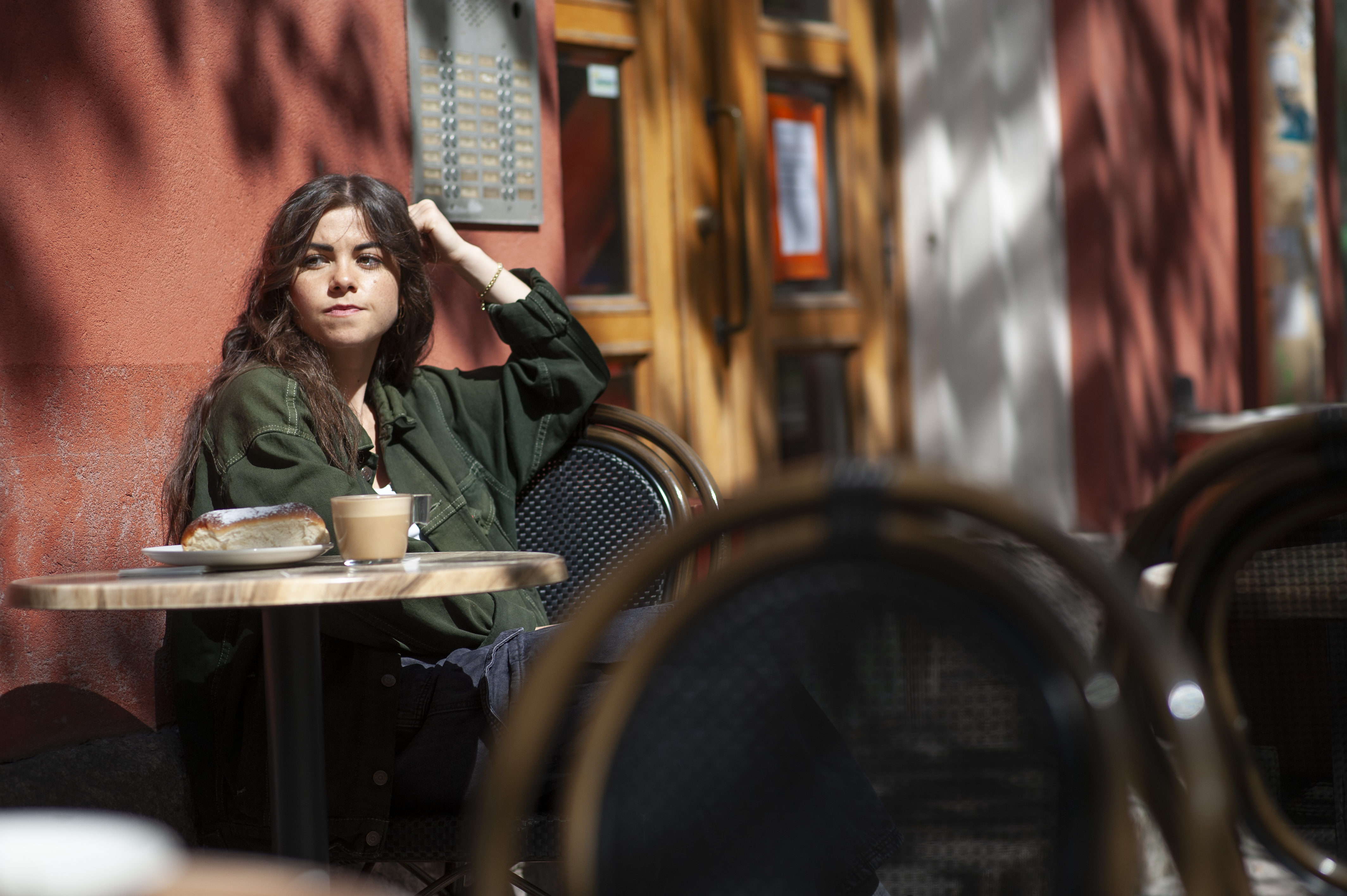 Oululaislähtöinen päätoimittaja Adile Sevimli saavutti unelmansa jo kolmikymppisenä – Hänestä ...