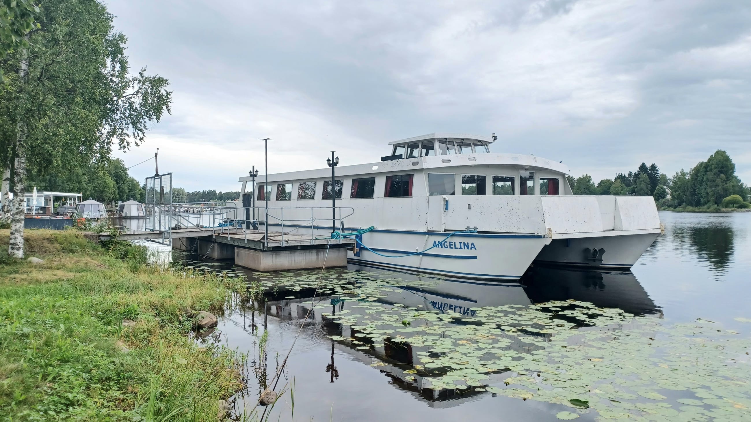 Oulujoella risteillyt M/S Angelica on yhä myynnissä – Nyt sen saisi ...