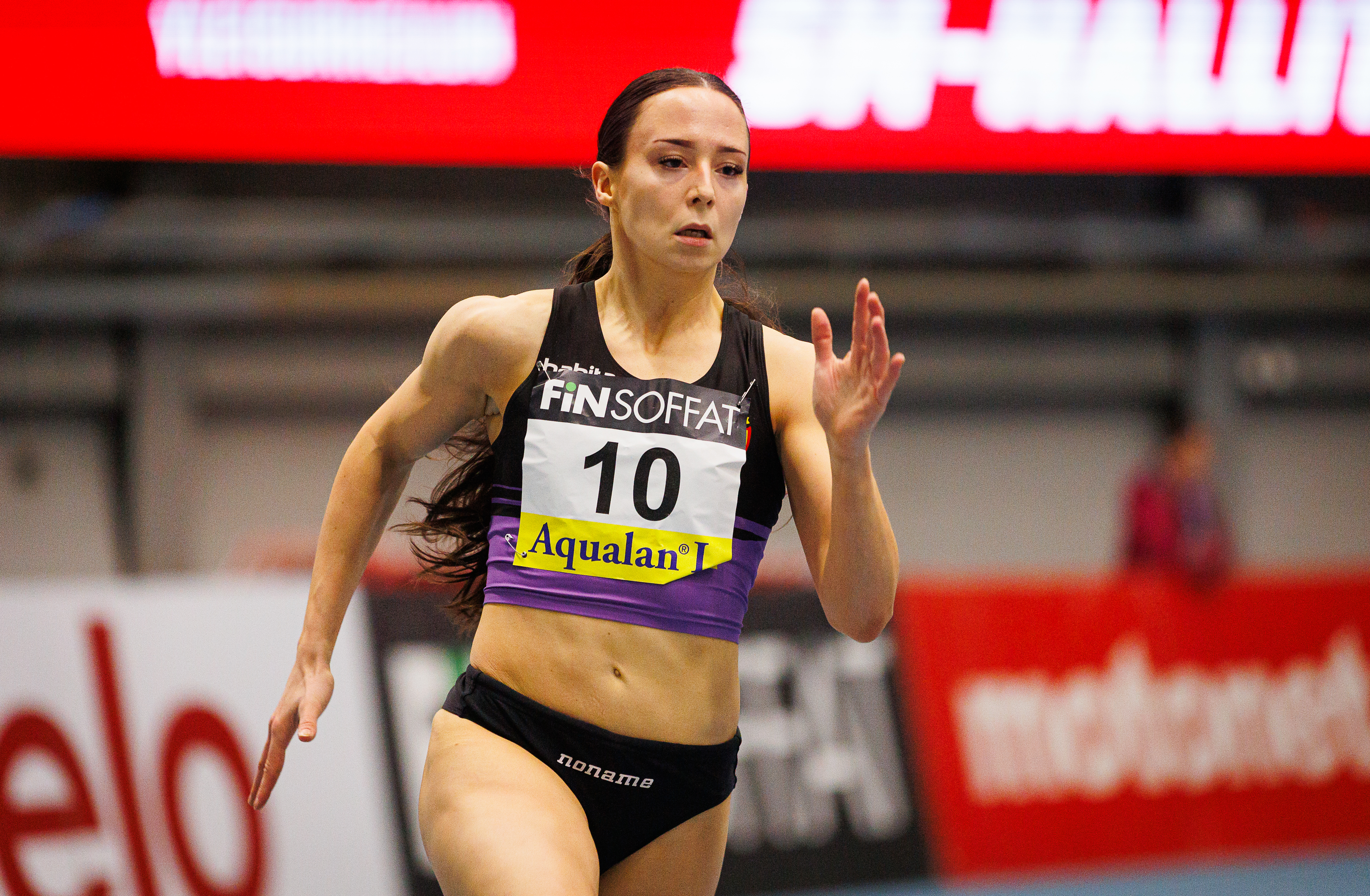 VKV:n Elisabet Salmela SM-hallien kuudes 200 metrillä | Lapin Kansa