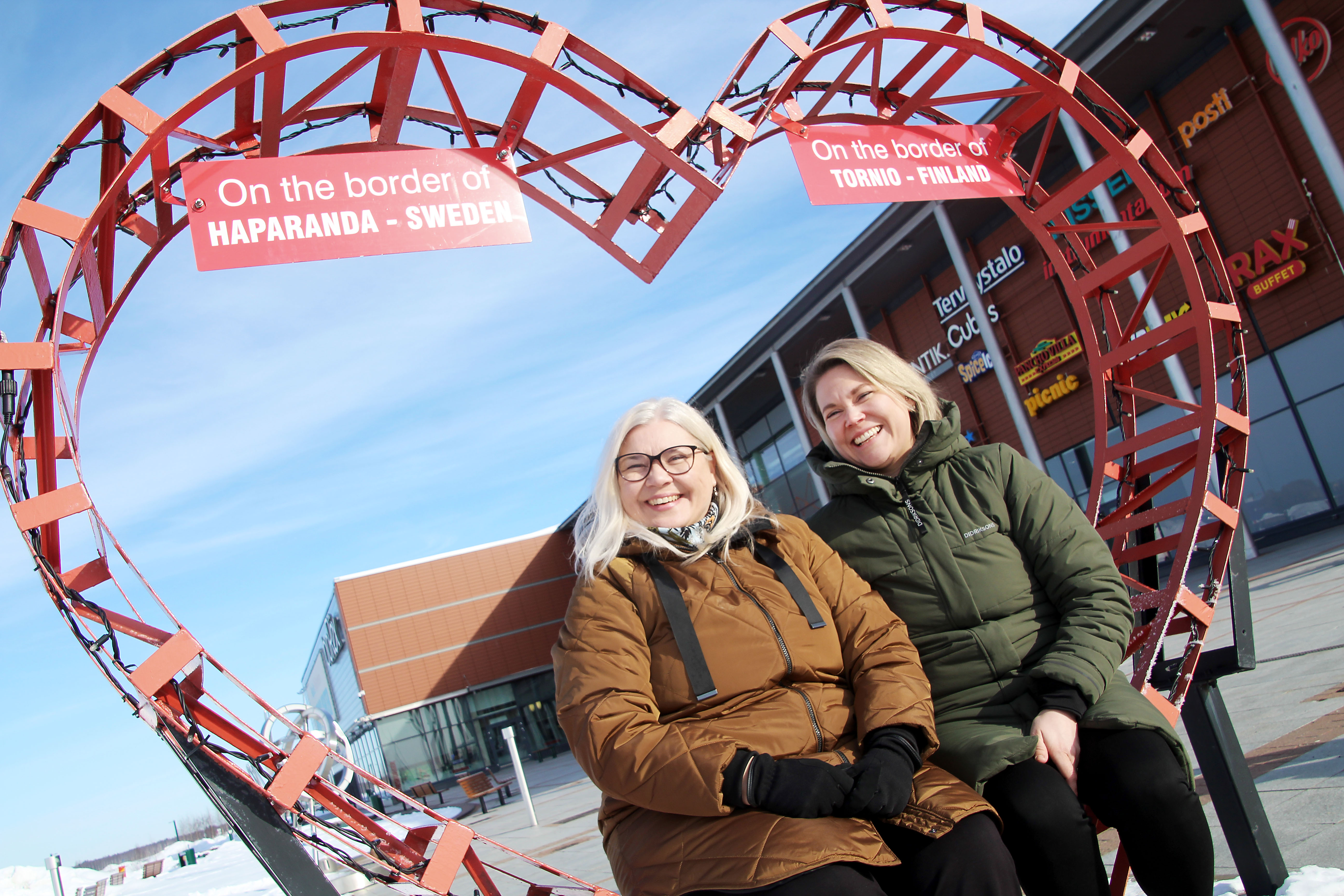 Eures-asiantuntijat auttavat rajan ylittämisessä – työvoimaa ohjataan ...