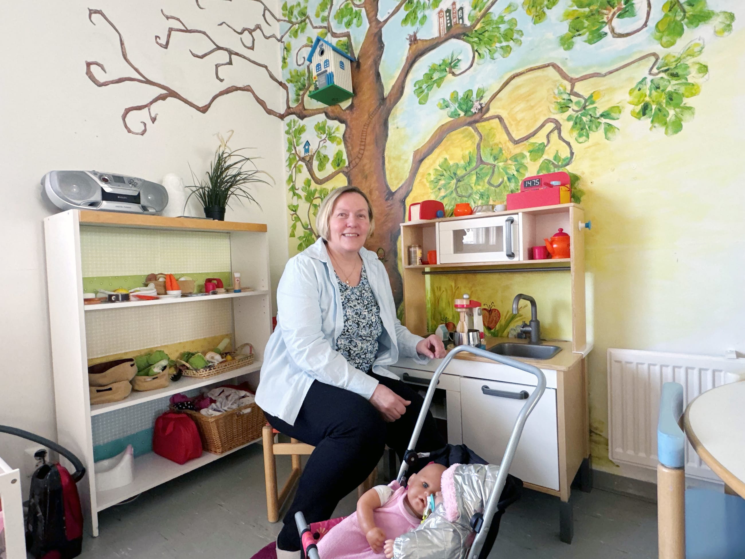 Torniolainen Merja Frantti näkee työssään perhetyön merkityksen ja paikkaa tukiperhepulaa ...