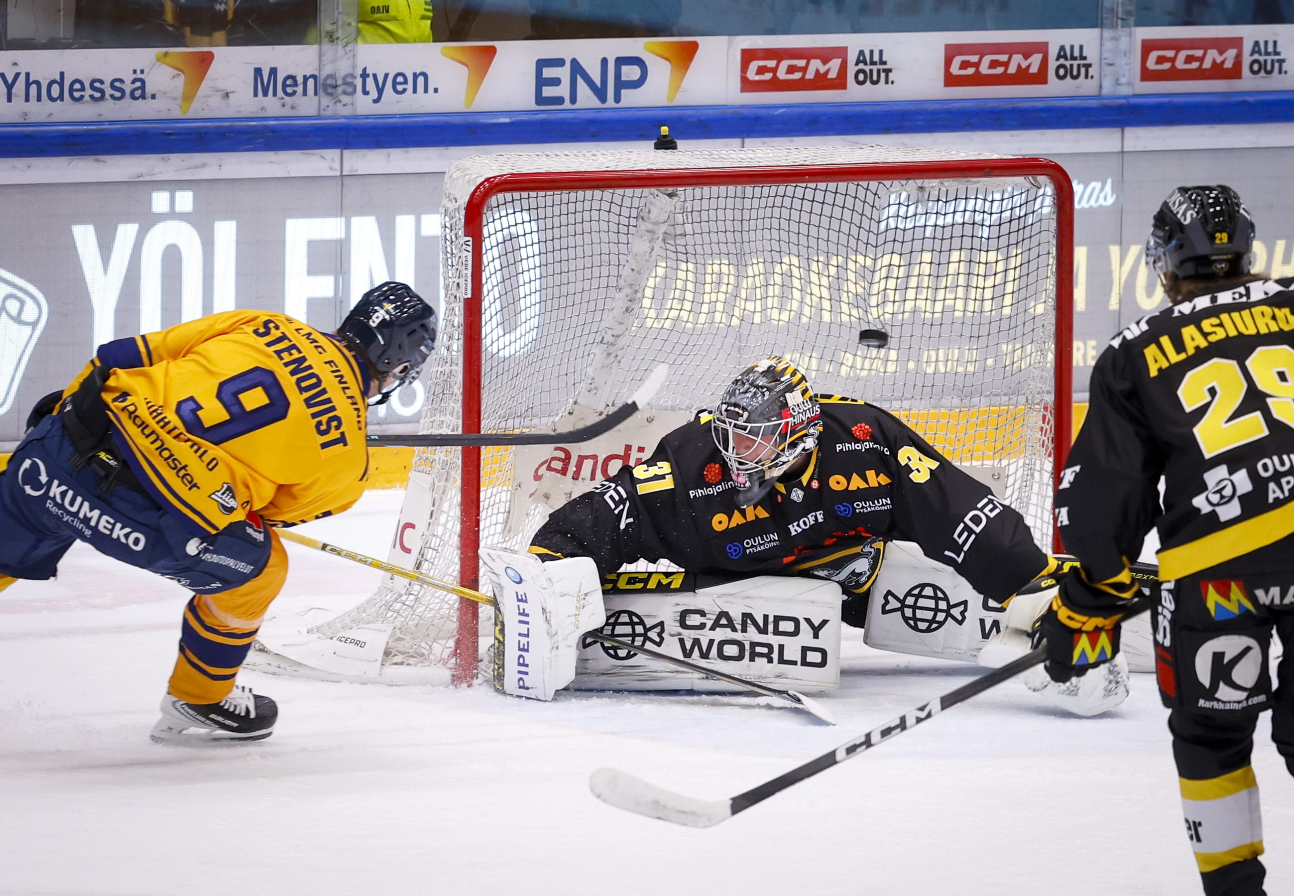 Otteluseuranta: Lukko kaatoi Kärpät Raksilan maalikarkeloissa – Kärppämaalivahti Visa ...