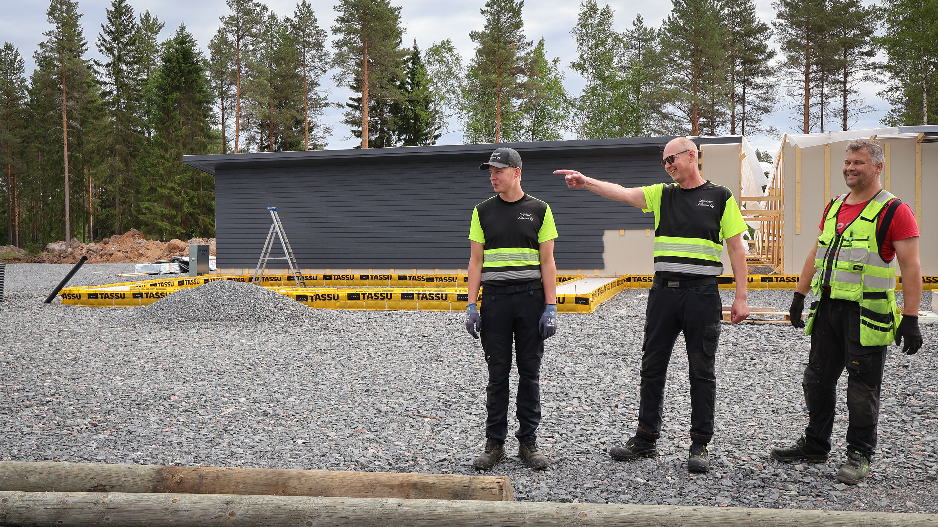 Veljekset Nikunen Oy etsi Kalajoelta sopivaa tonttia uudelle hallilleen ...