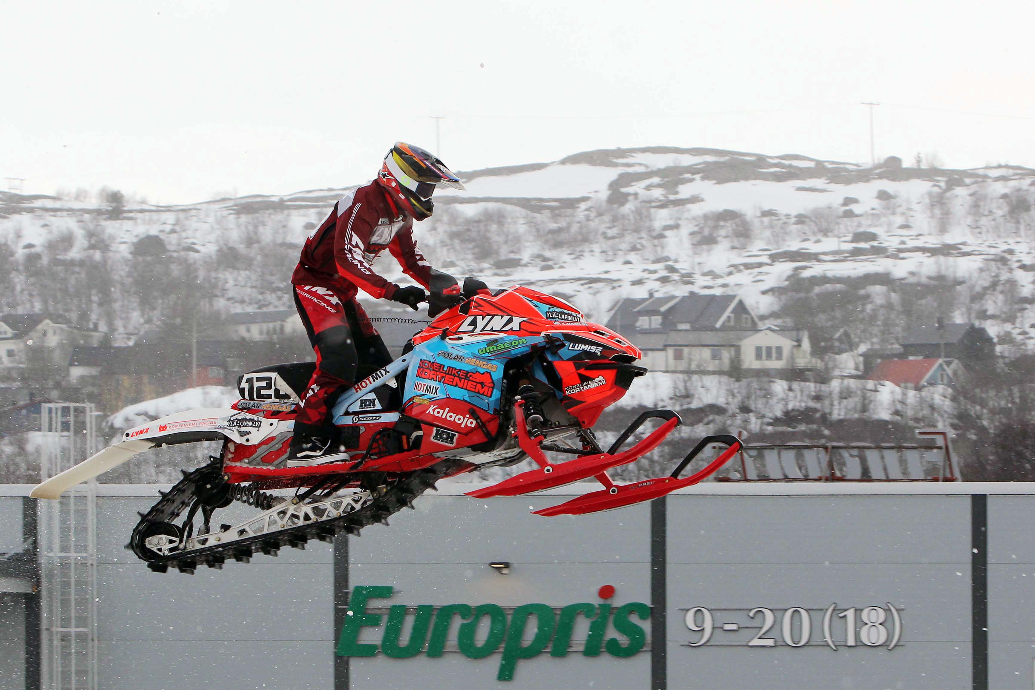 Snowcrossin MM 2025 ratkeaa neljässä osakilpailussa | Lapin Kansa