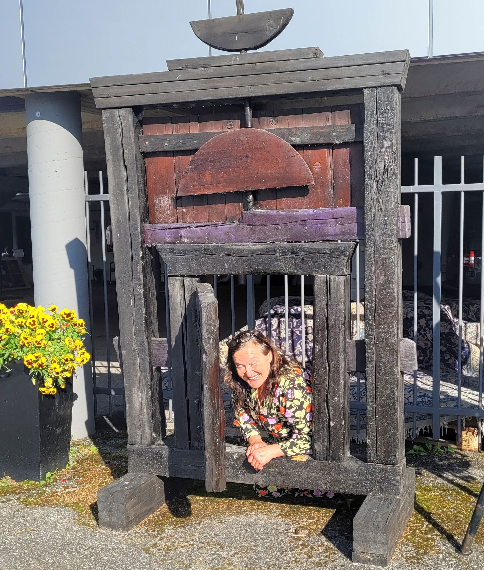 ”Pyysin tätä anteeksi Juhanilta ja hän antoi” | Komiat