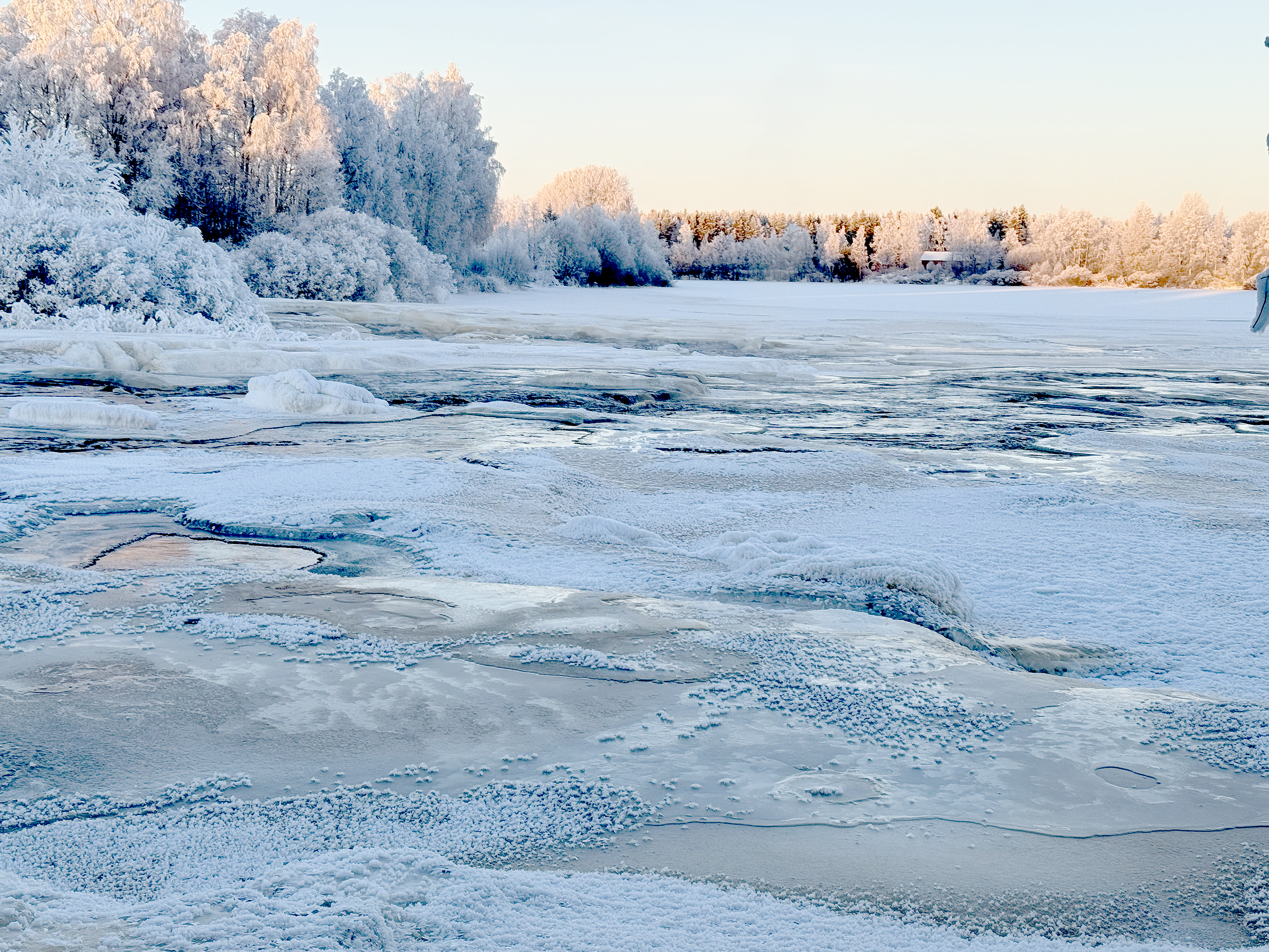 Rakkautta talvipakkasella | Rantalakeus