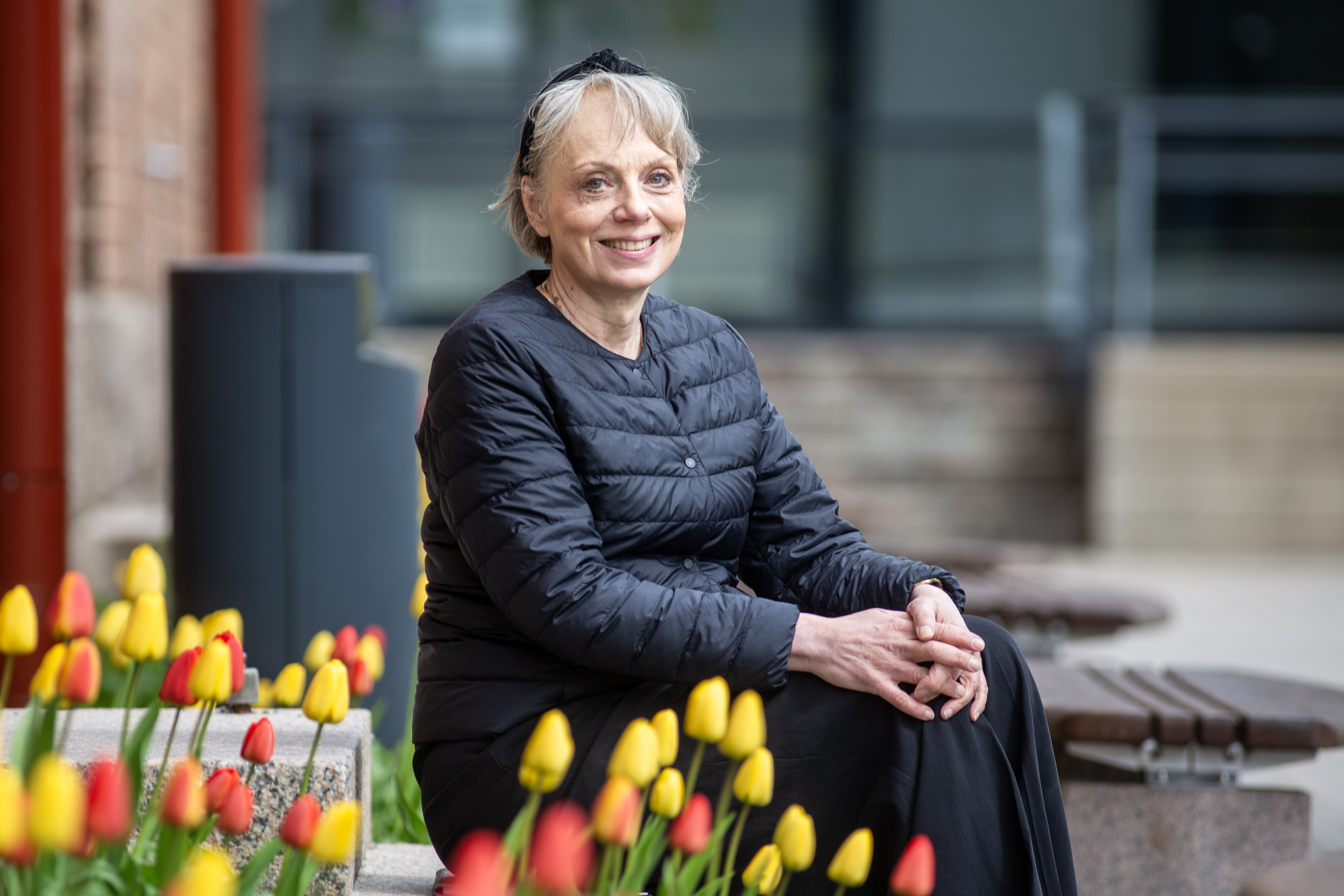 Johanna Buchert hoputtaa rakentamaan kotimaista ruokaturvaa, koska ...