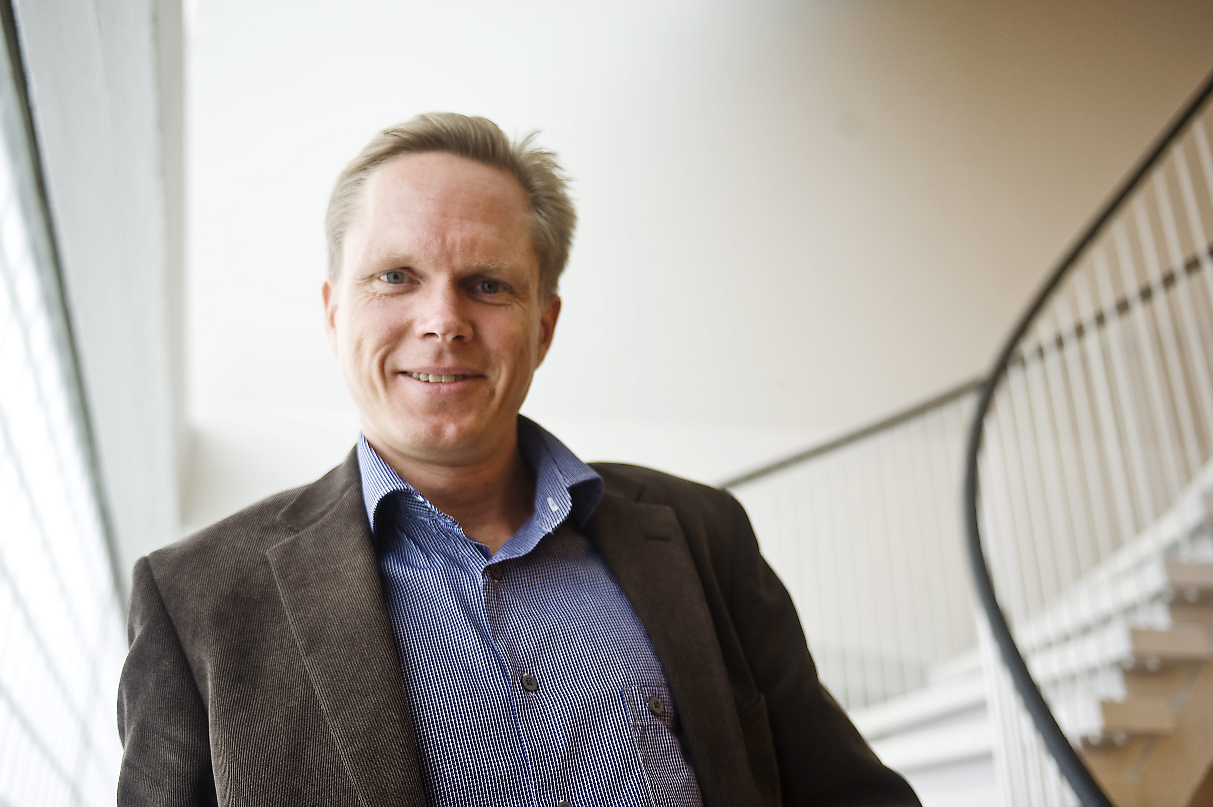 Professori Tuomas Ojanen: Suomi on Unkarin ja Puolan tiellä, jos ...