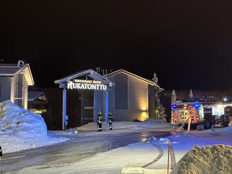 Rukatonttu-huoneistohotellissa syttyi tulipalo Kuusamossa, kolme ...