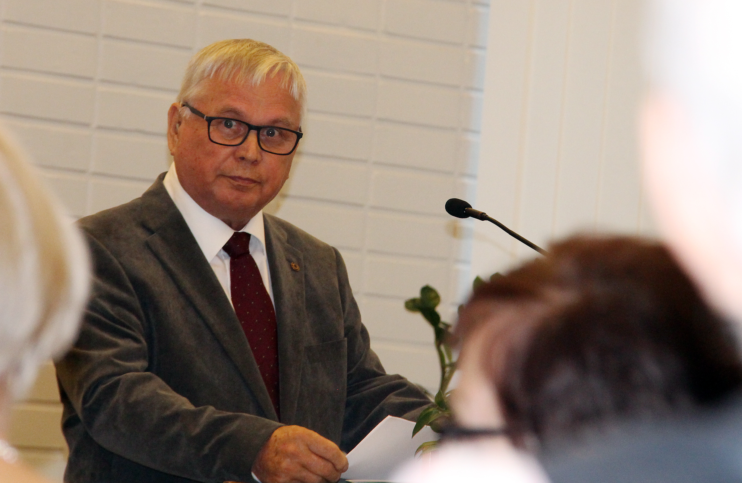 Sota Suomessa loppui 80 vuotta sitten – Oulaistelaisen Esko Suutarin ...