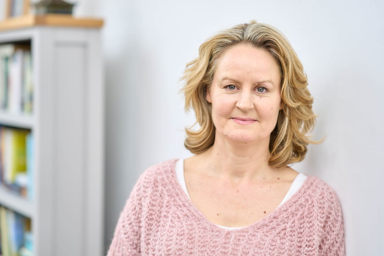 Arvio: Kirjailijan oma suru näkyy rikosromaanissa syvän inhimillisenä ...