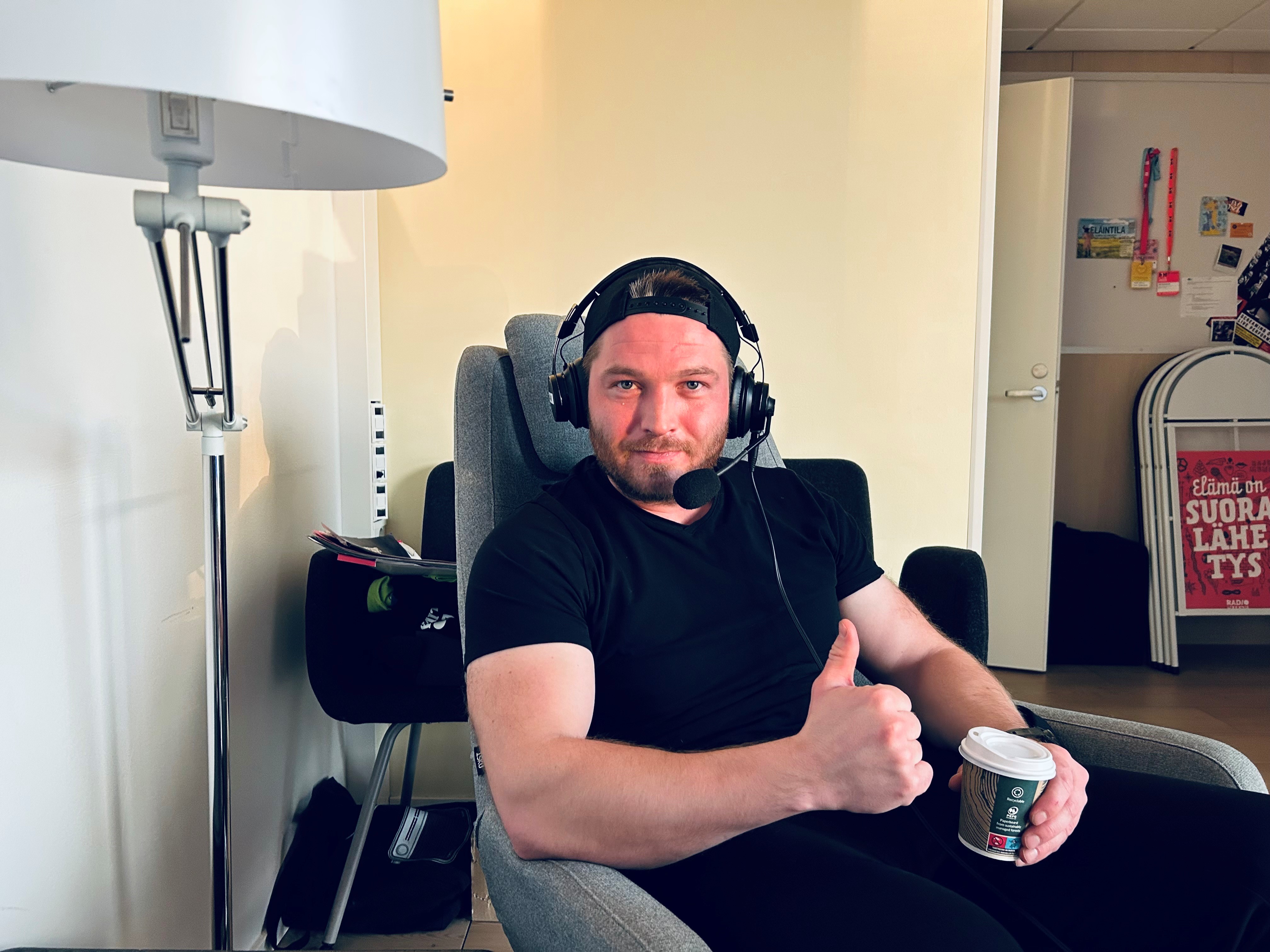 Antti Kaski on intohimoinen saunoja, joka on valmis rakentamaan ...