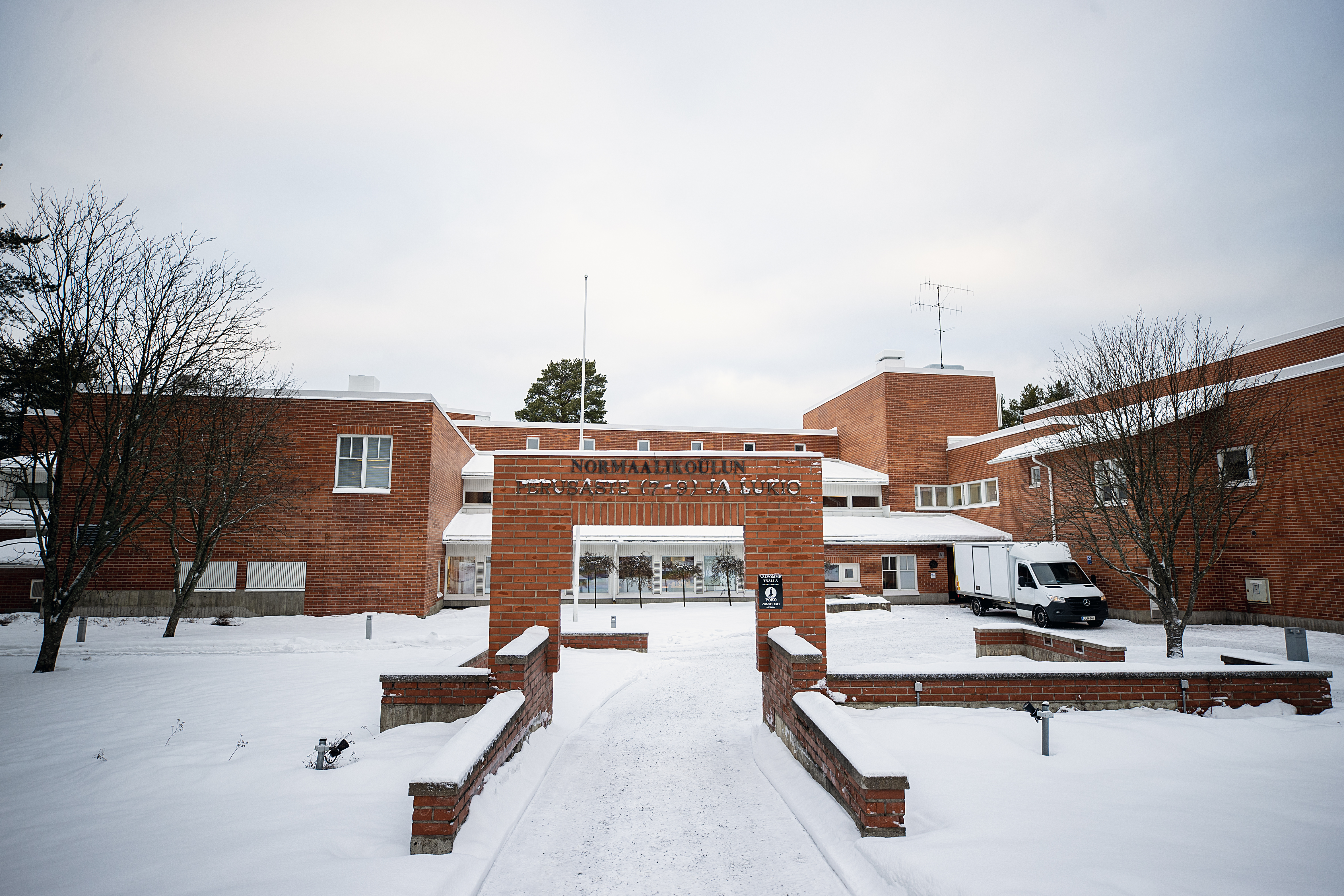 Erikoinen soppa normaalikoulun palkoista: Yliopisto tarkistaa nyt ...