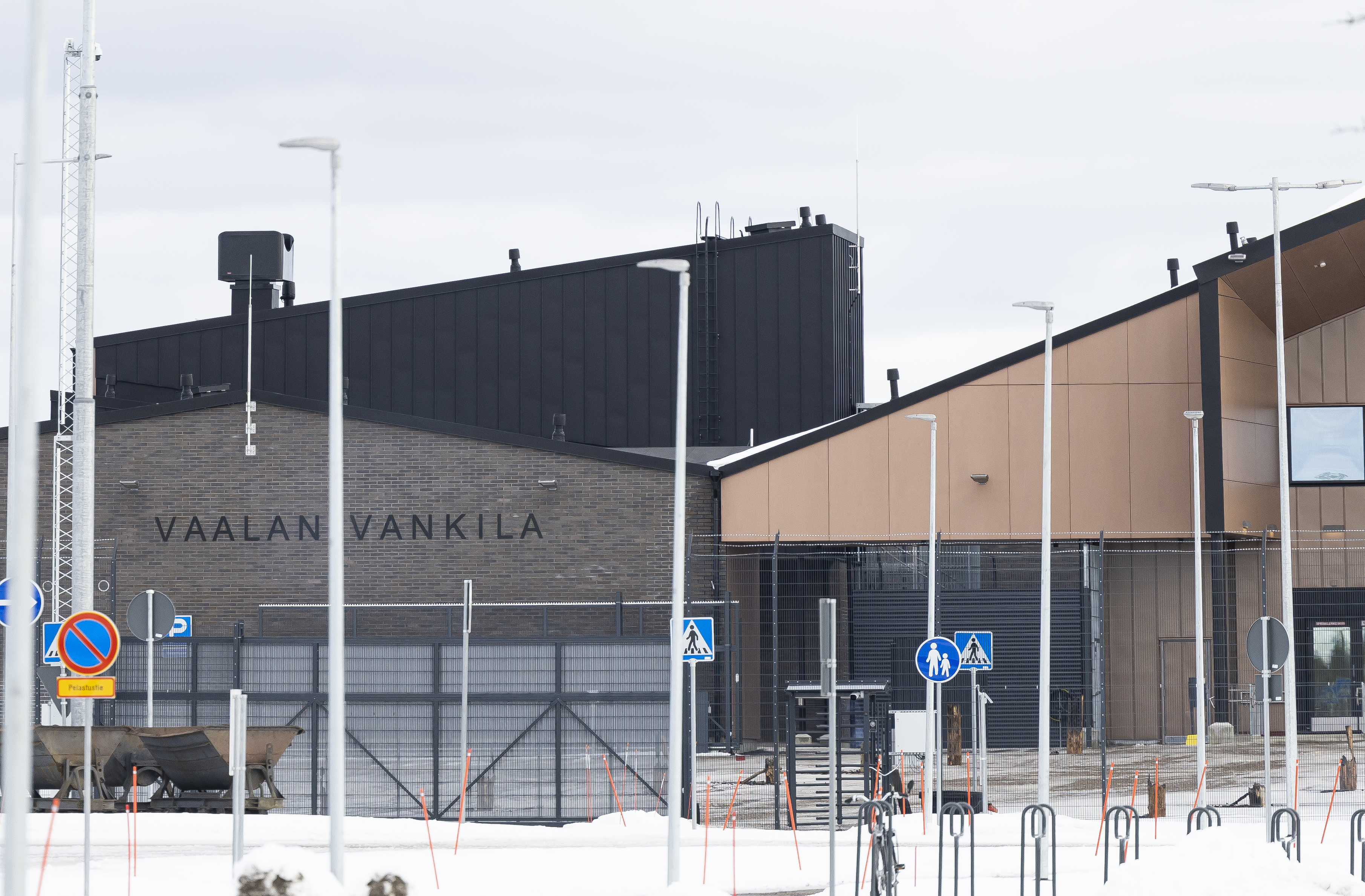 Vankilan muutto Vaalassa tapahtui yhden päivän aikana – Pelson vankila ...