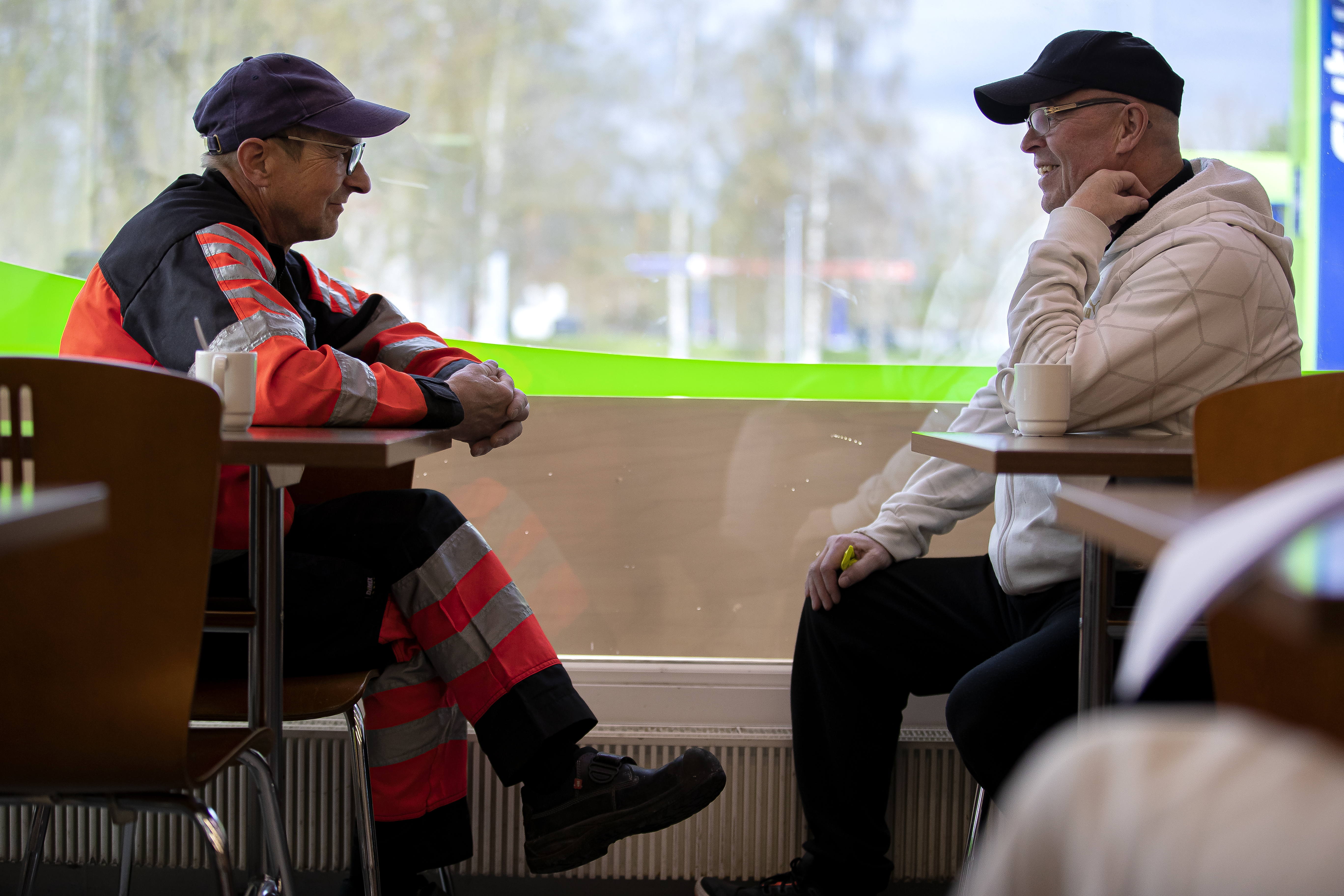 Kuntavaalit lähestyvät, mutta täällä ei puhuta politiikkaa | Raahen Seutu