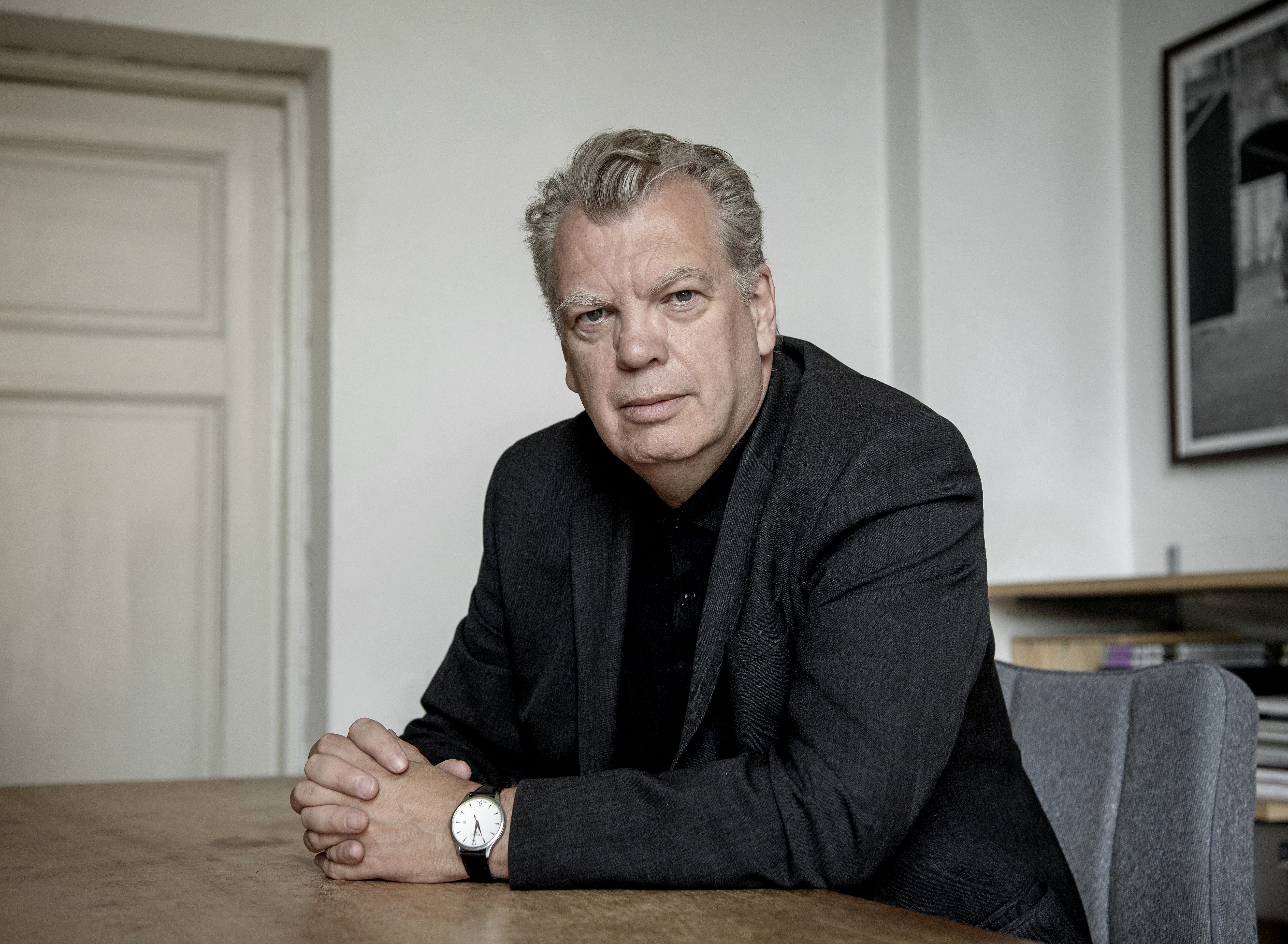 Arvio: Norjalaiskirjailijan pitkä julkaisutauko hioi todellisen helmen ...