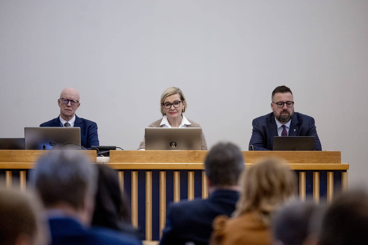 Ilk­ka-Poh­ja­lai­nen seurasi valtuuston vääntöä: Jääurheilukeskushanke ...