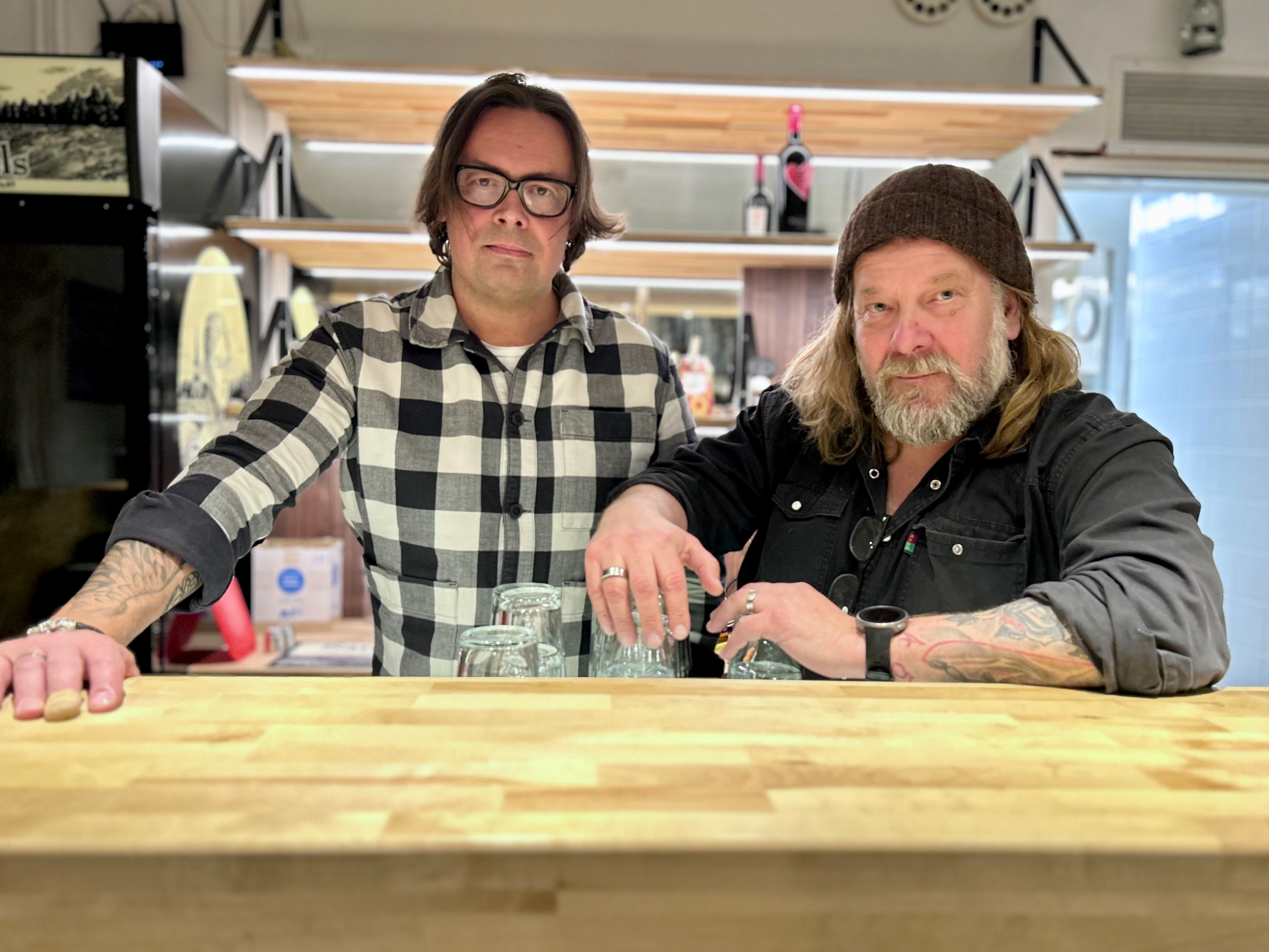 Oulun legendaarisia baareja pyörittänyt Ari Flinck lähti yrittäjäksi ...