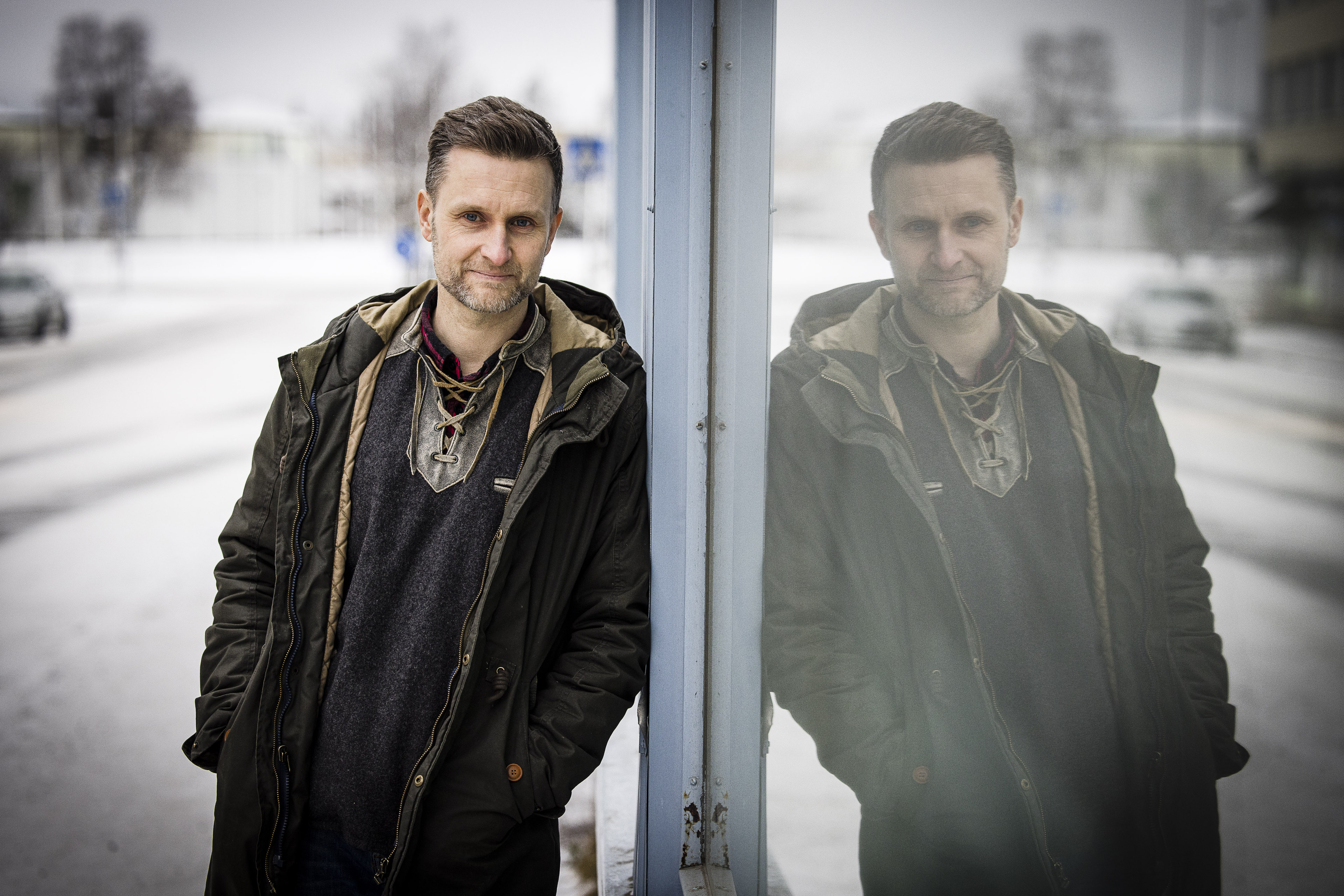 Pohjolan OP:n Helmi-palkinnot myönnettiin kirjailija Pekka Juntille ja ...