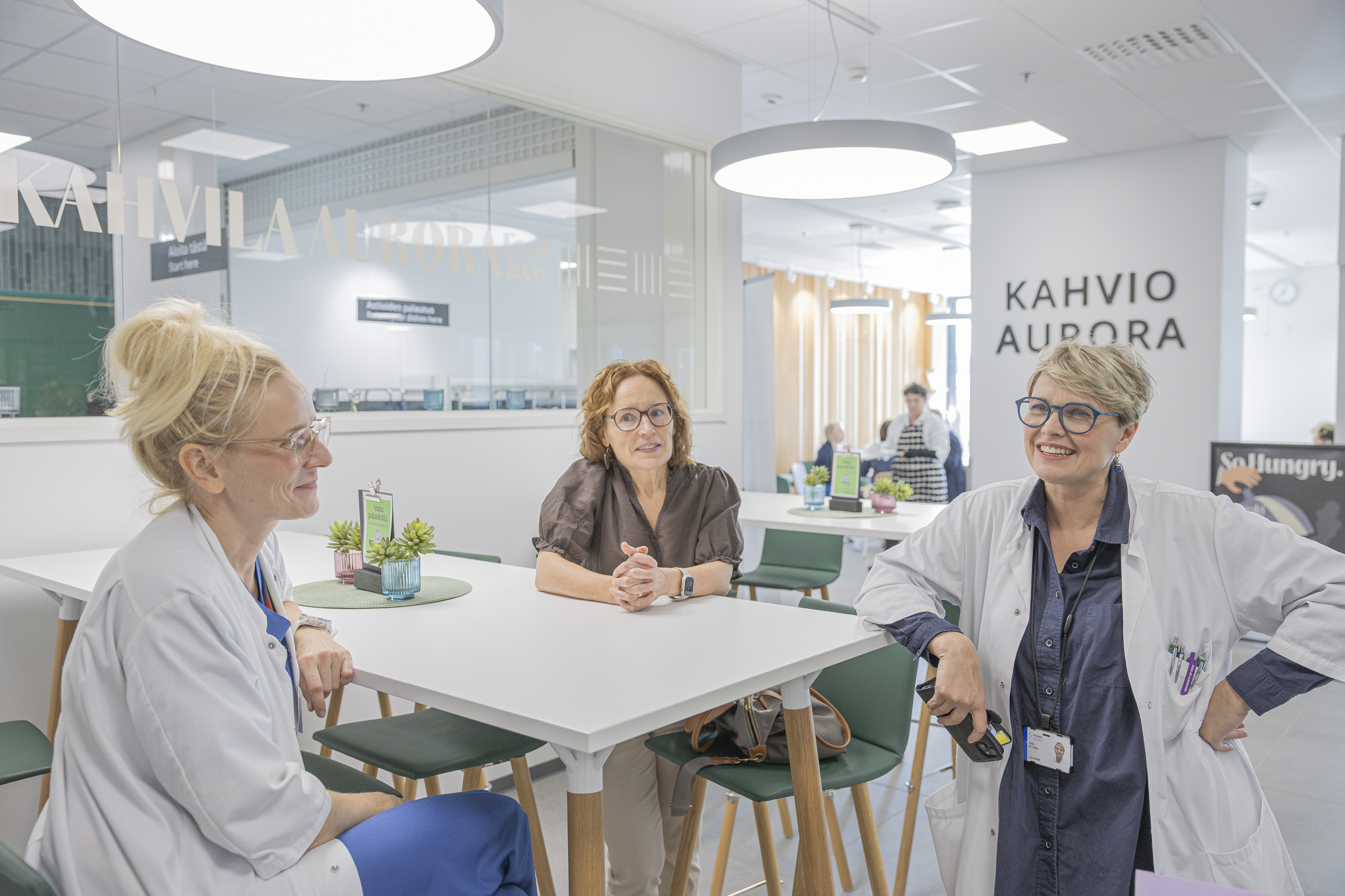 OYSin lääkärit vastasivat kysymyksiin nuorten naisten terveydestä ...