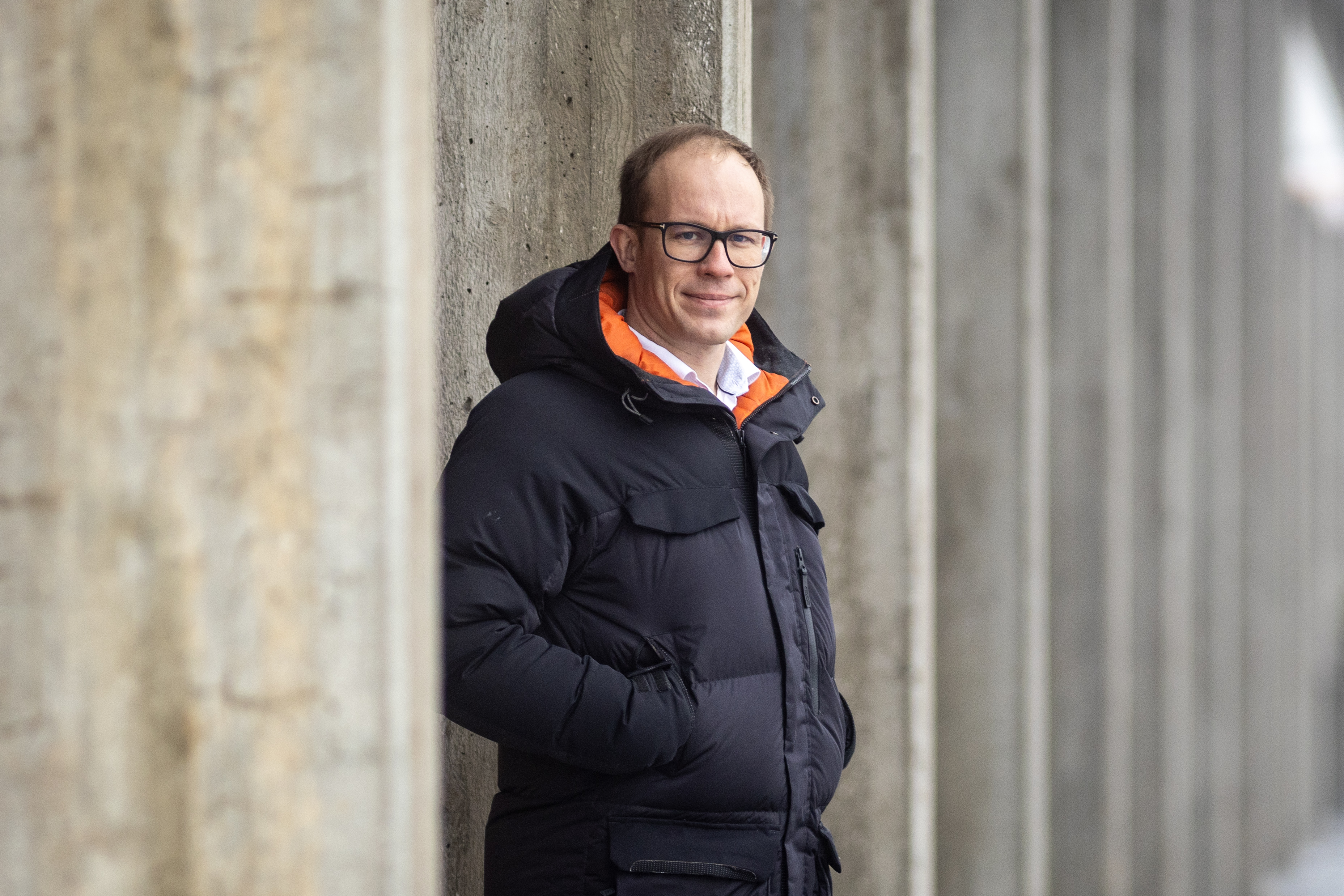 Mehiläisen jättävä Lasse Männistö kertoo, miten jättiulkoistus johti ...