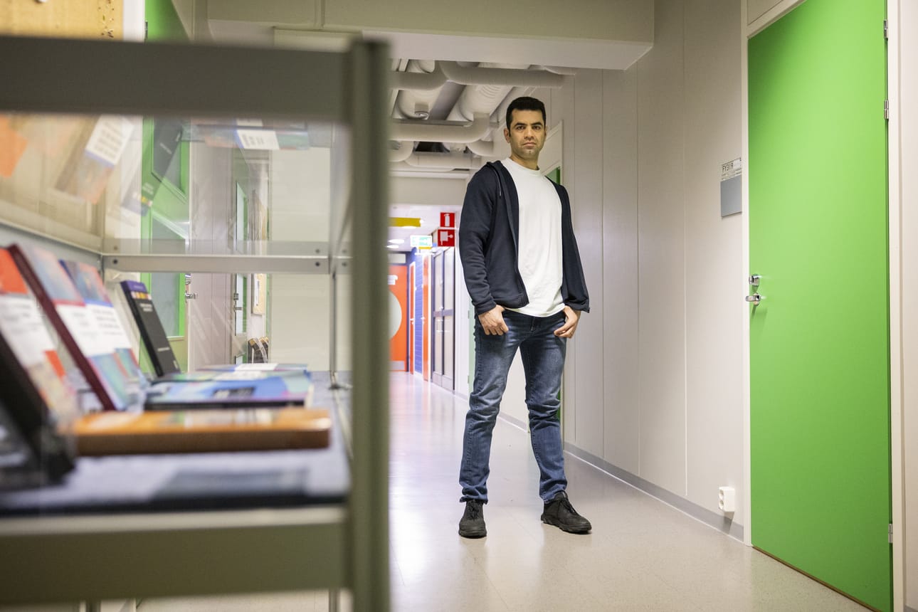 Iranin ylimmän johtajan kuolema aloitti villit juhlat Oulussa: ”Kaikki ...