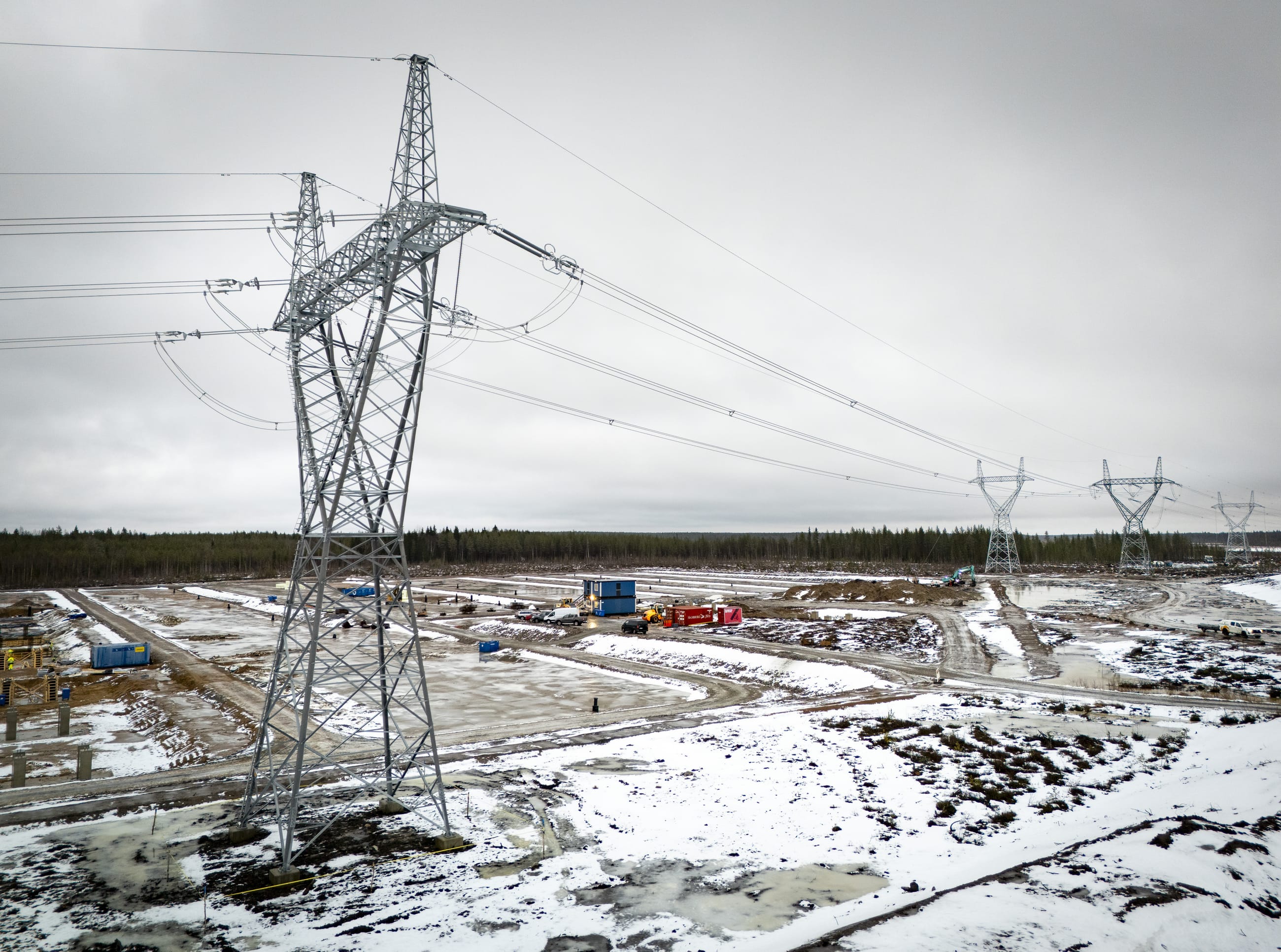 Vaarallinen tie vai piste epävarmuudelle? Hallituksen kaavailema uusi ...